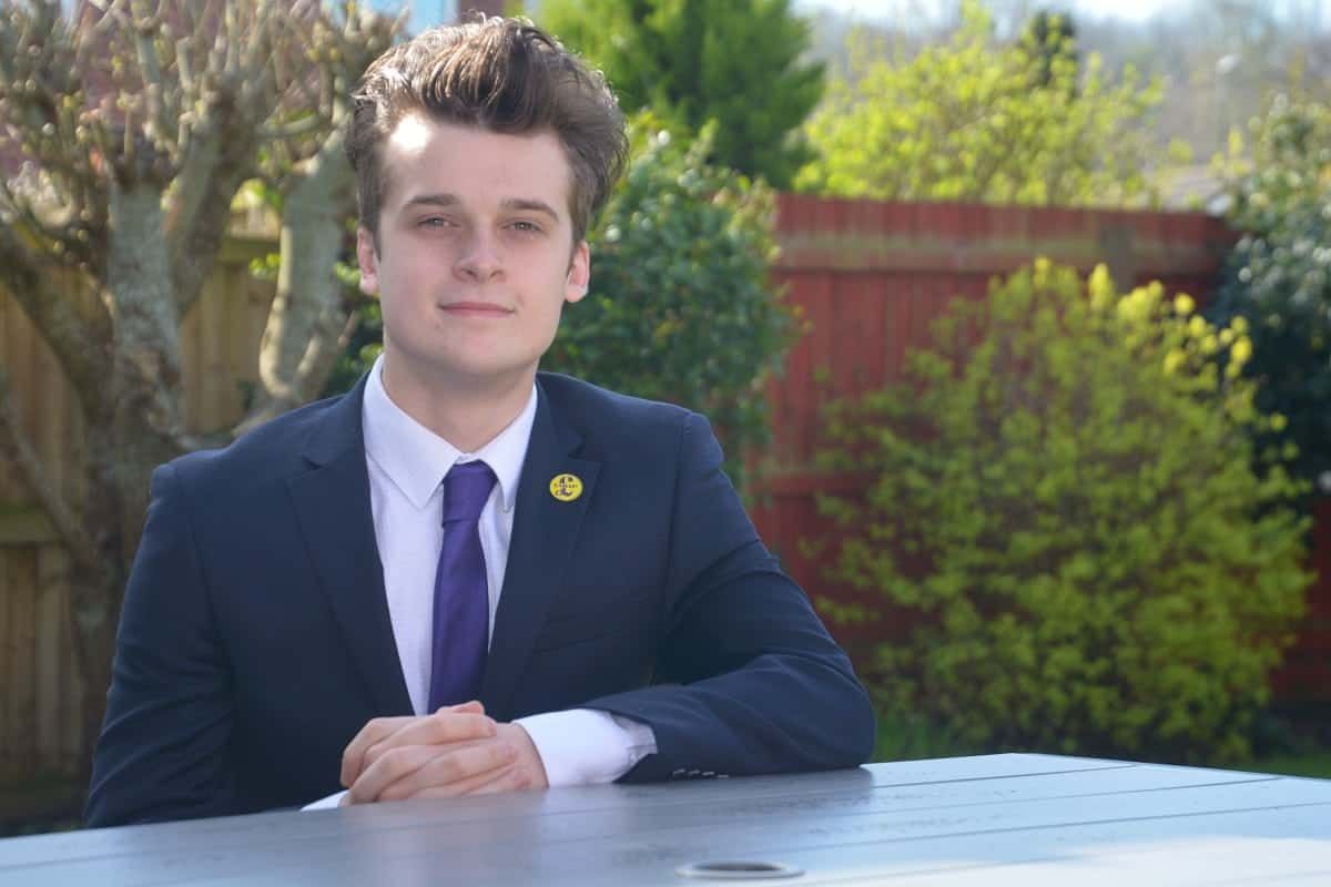 Get 'em in young: 18 year-old becomes UKIP's youngest councillor