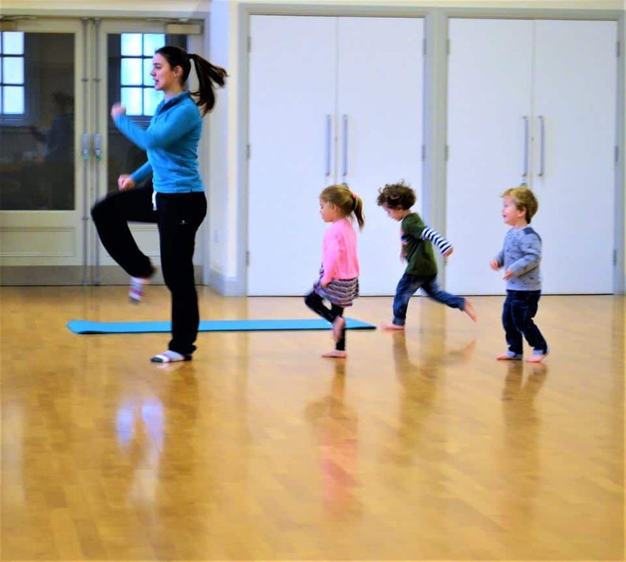 Mult-lingual Creative Dance Class for Kids Launches!