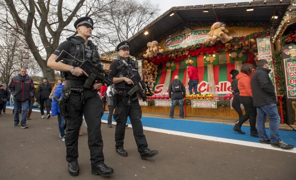 Heavy Police presence at Britain's Christmas markets with barriers and ...