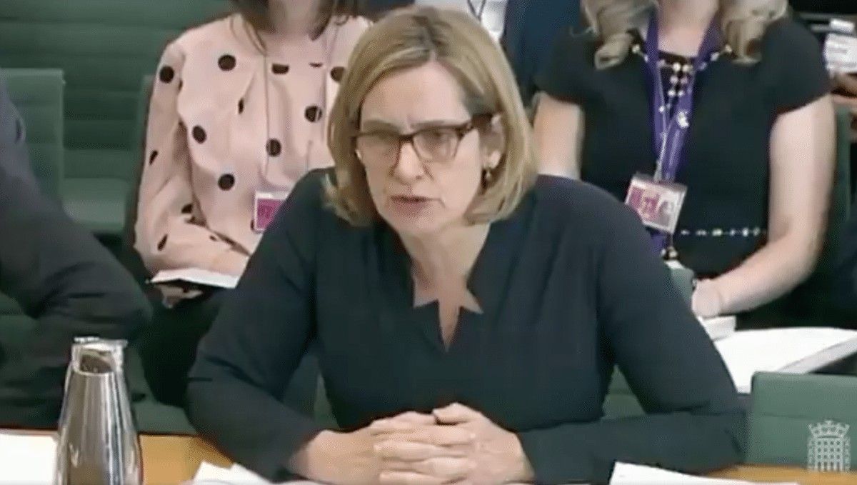 BREAKING NEWS: Home Secretary Amber Rudd finally resigns over Windrush ...