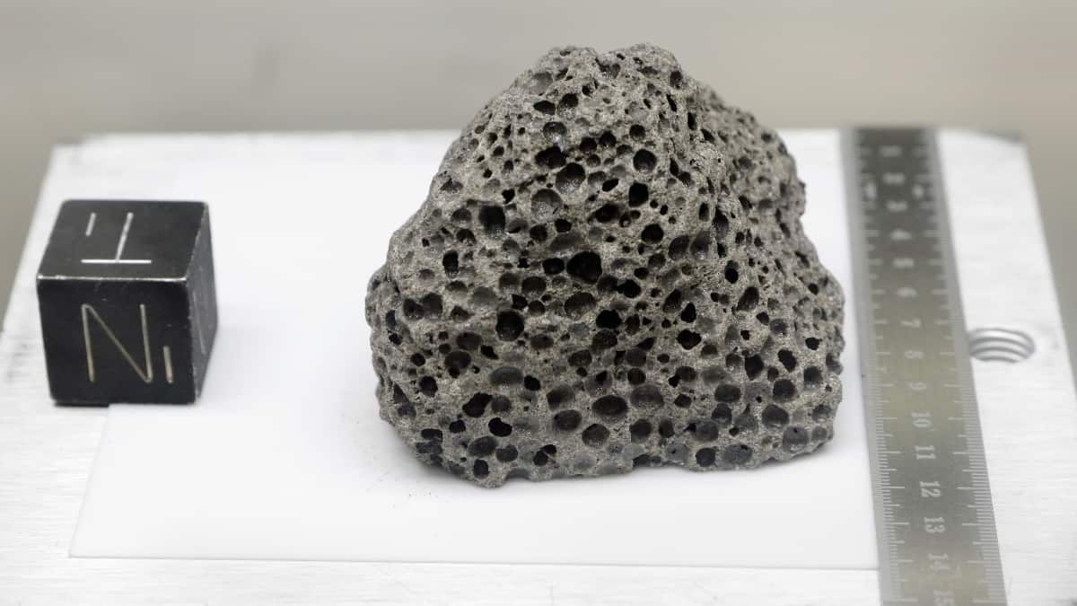 Nasa to open moon rock samples sealed since Apollo missions