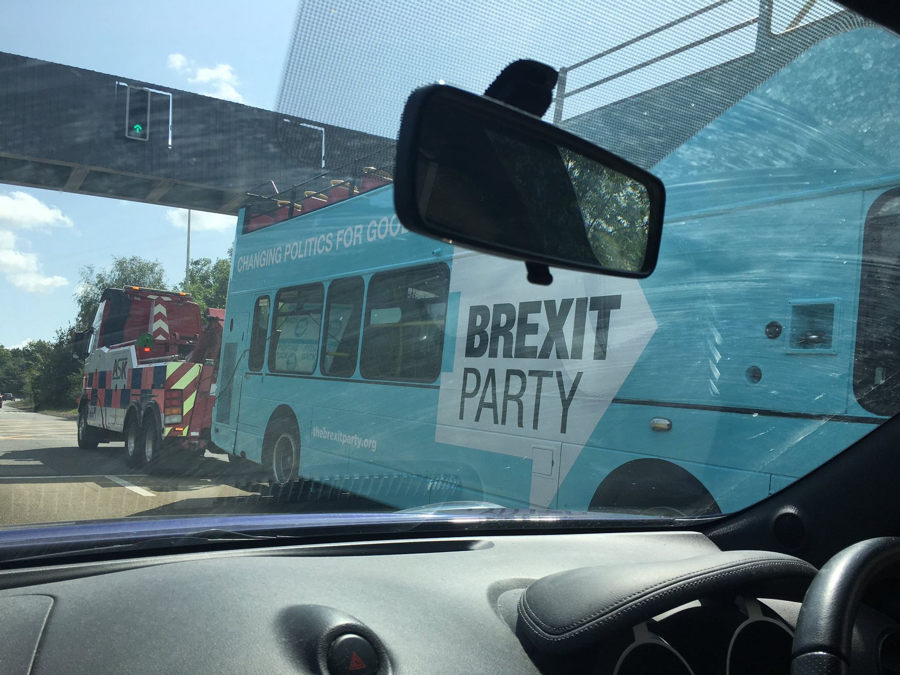 Brexit Party bus creates perfect metaphor after it get abandoned in Wales