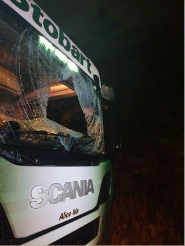 Lorry driver near-miss after group of "stupid" teenagers threw sandbag ...