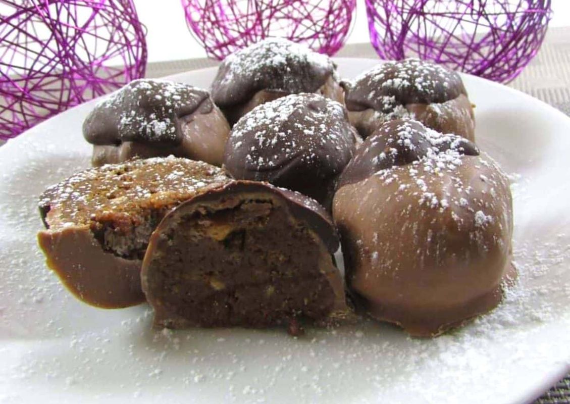 Chocolate Fudge Biscuits: A super quick and tasty no-bake treat