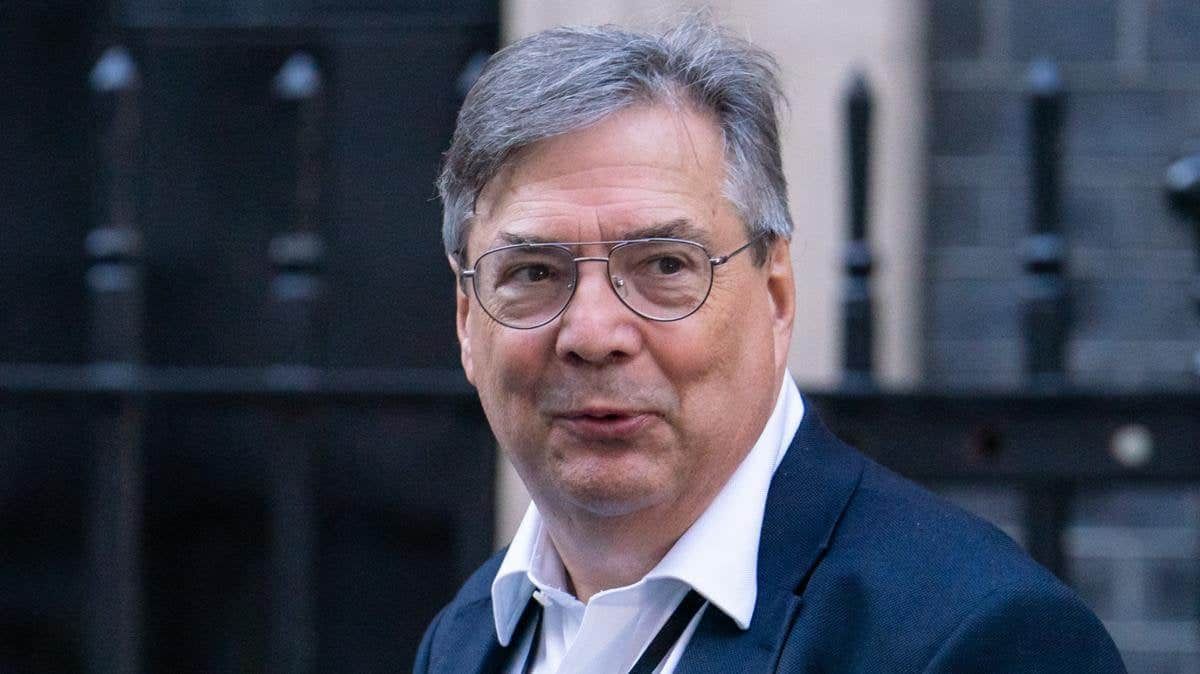 Tories fear 'electoral doom' over dubious Truss/Fullbrook deal