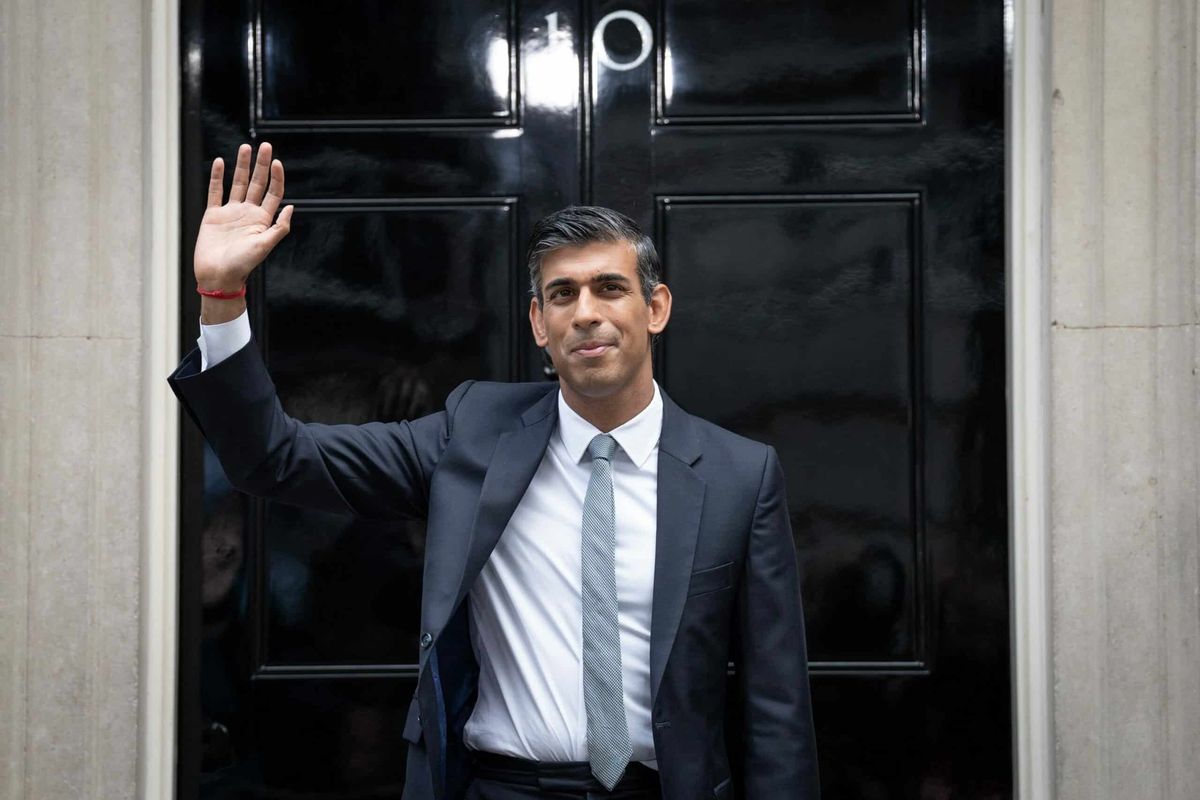 Sunak faces Tory rebellion as new poll gives Labour a monster lead