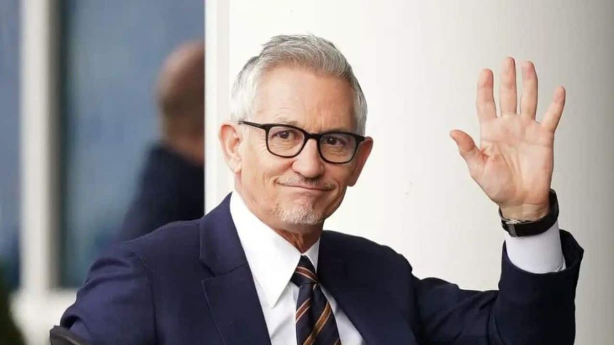 Lineker expresses ‘simple truths’ about refugees on new single