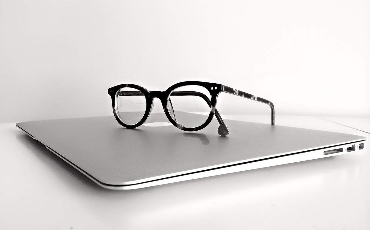 Smart Glasses: How Prescription Eyewear is Evolving with Integrated ...