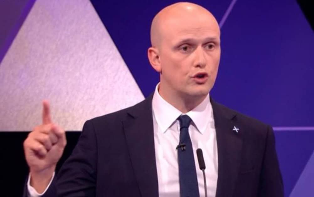 Crowd applauds SNP leader after he brands Brexit 'an unmitigated disaster'