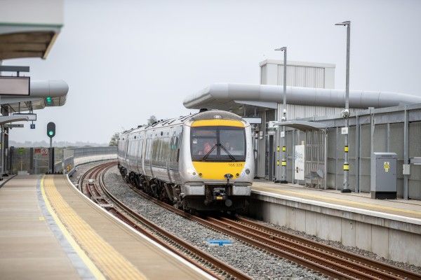 Chiltern Railways appointed as operator for East West Rail