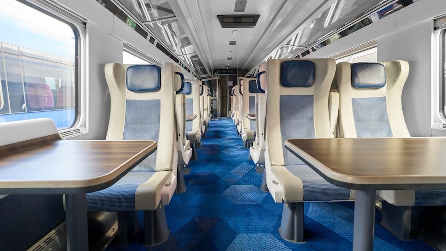 Chiltern Railways finally gets new trains - and re-introduces first class