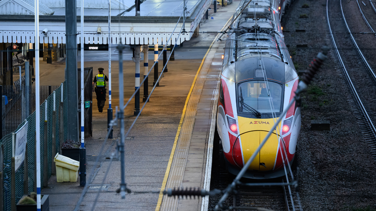 'Heroic' train worker injured in Huntingdon attack no longer in life ...