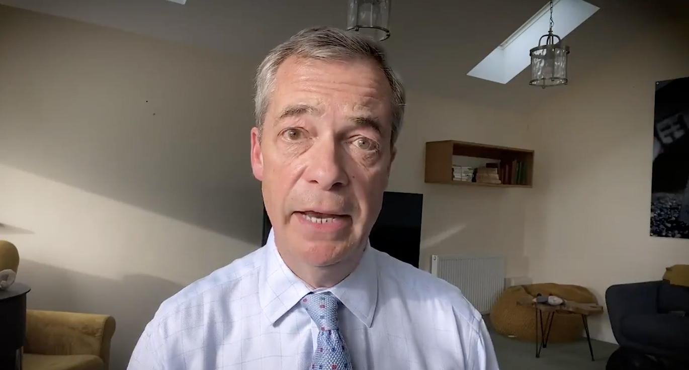 'Changed his tune' - People reshare Farage's comments about Sarah ...