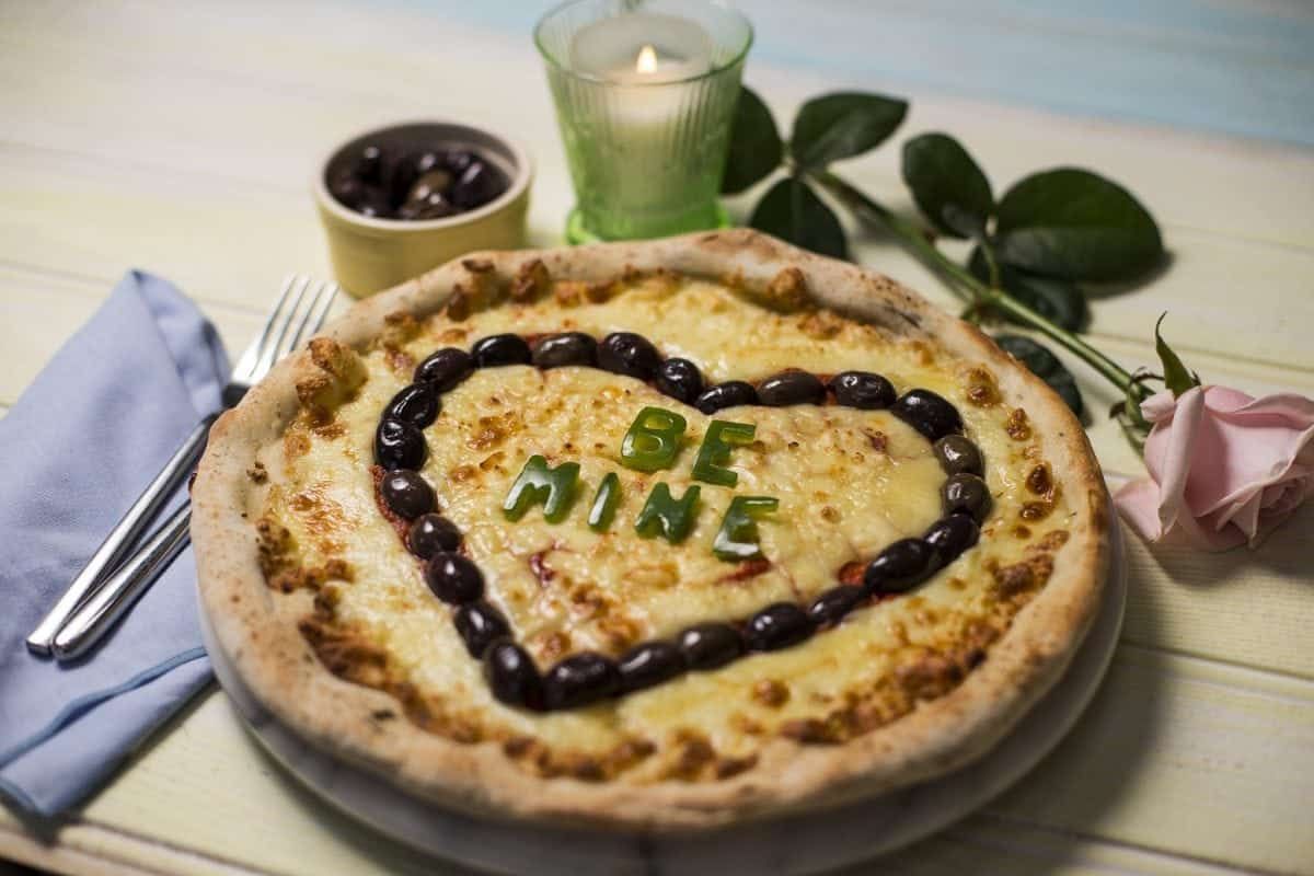 How sweet: pizza-loving couples can pop the question on Valentine's Day ...