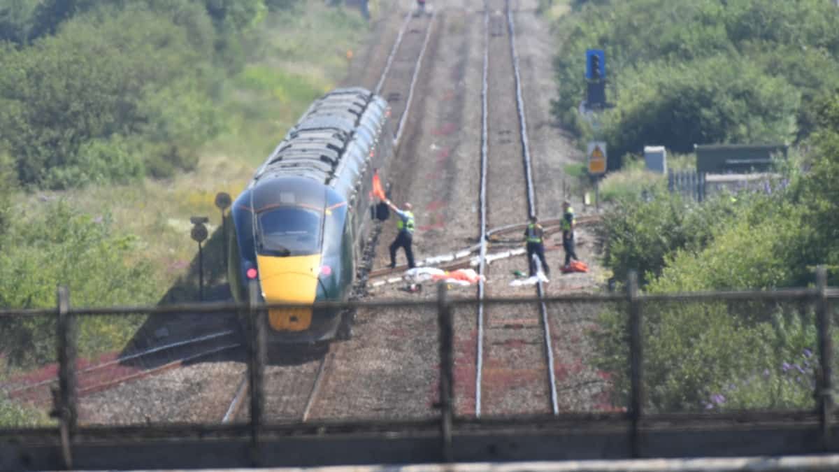 Network Rail ‘shocked and distressed’ after two workers killed by train