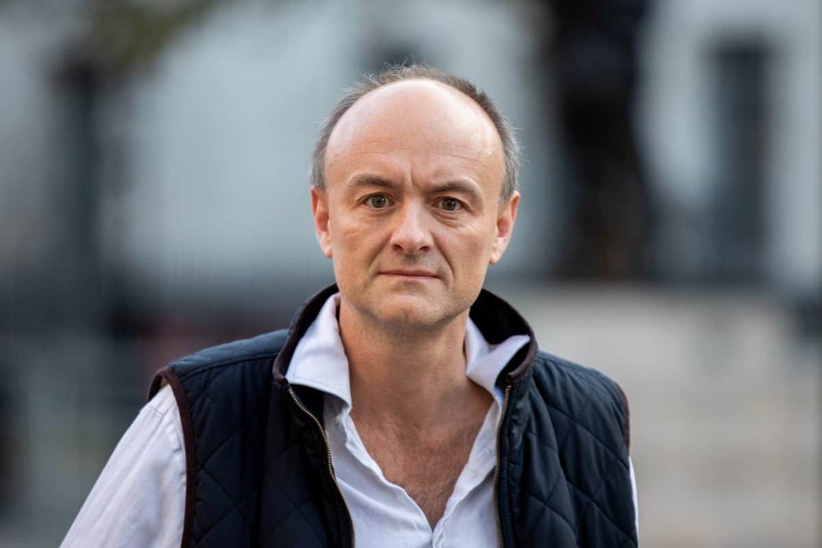 PM’s top aide suggests replacing Cabinet with cartoon superheroes