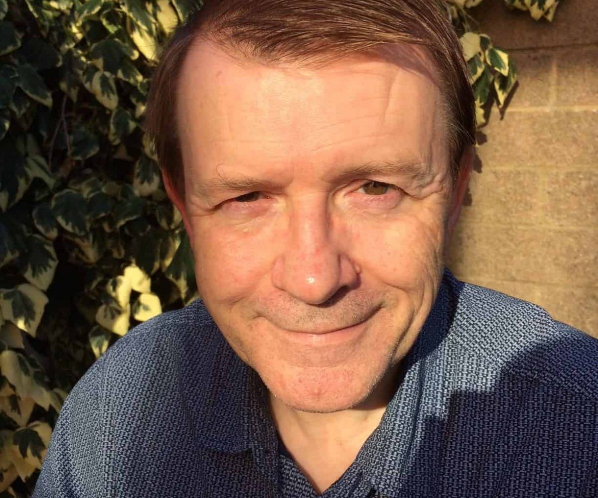 Families of 'new cold war' victims endorse author's spy thriller