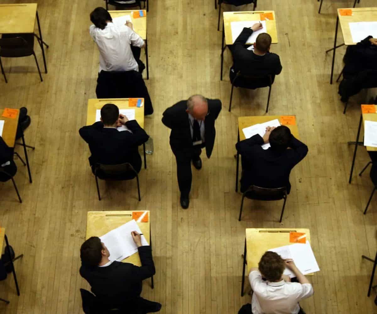 Teacher suspended after debating media coverage of royal family