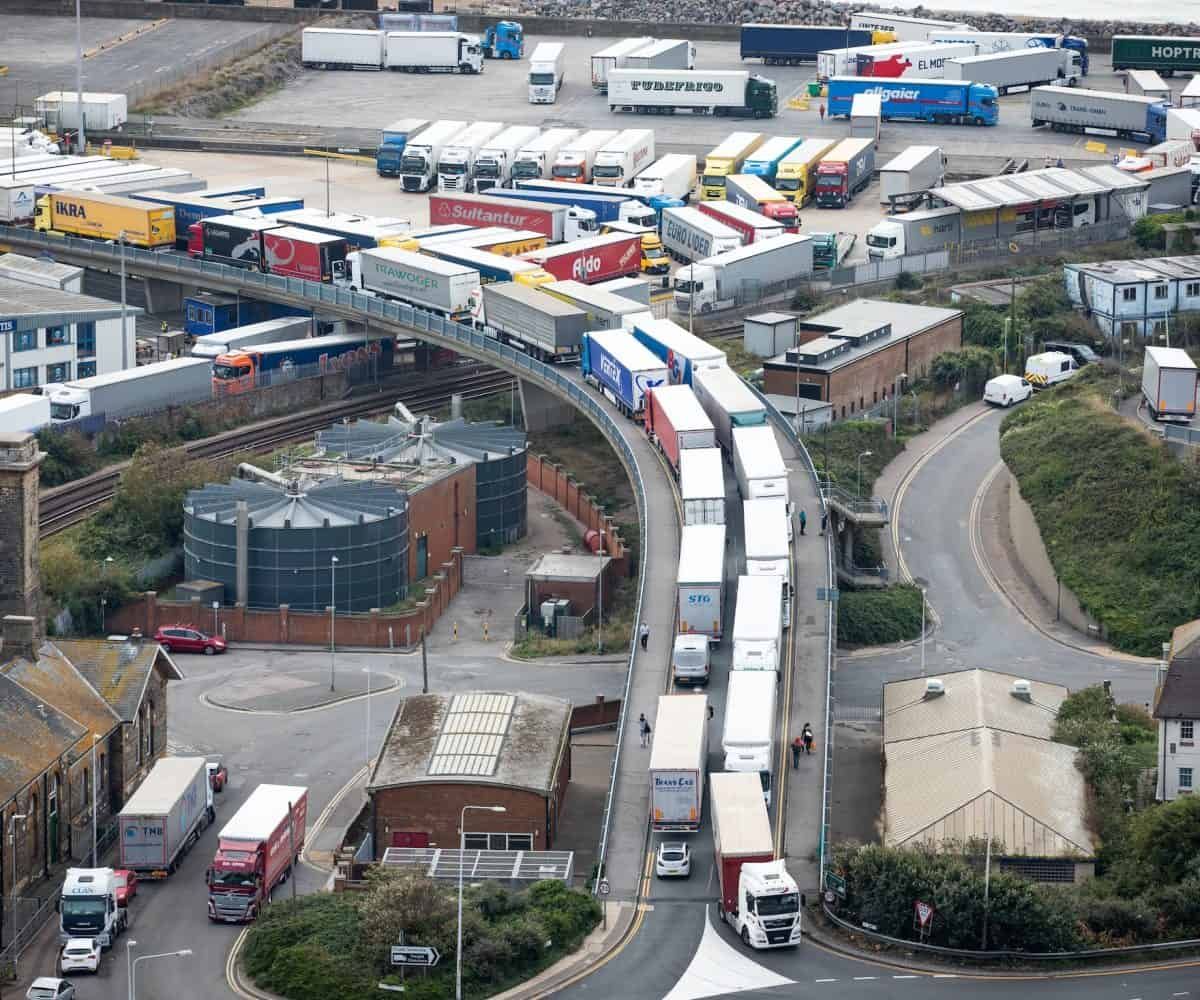 Cutting HS2 will put 'half a million more lorries on the road’