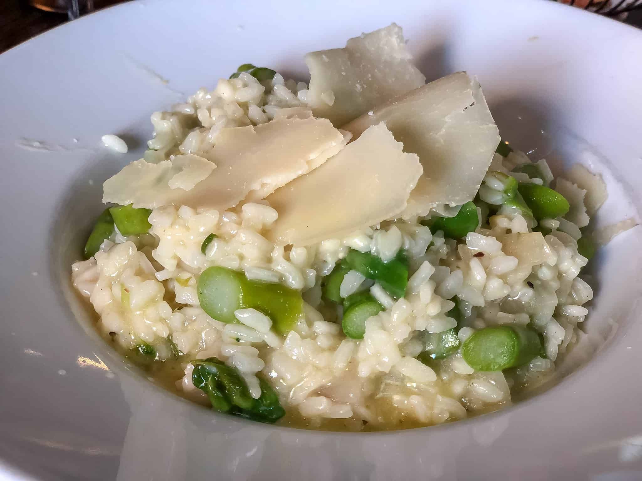 Asparagus risotto recipe, with lemon juice and parmesan