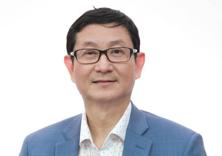 An interview with Dancing in the River author George Lee