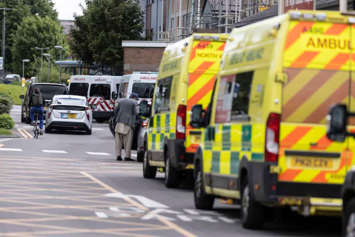 'NHS has collapsed': Experts fearful, as 17 major incidents declared