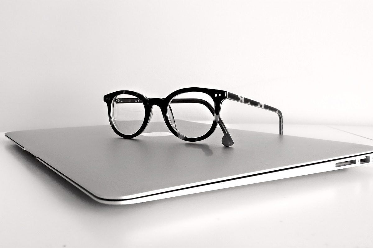 Smart Glasses: How Prescription Eyewear is Evolving with Integrated ...